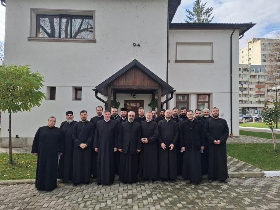Formare catehetică pentru preoții din Protopopiatele Pașcani și Hârlău ...